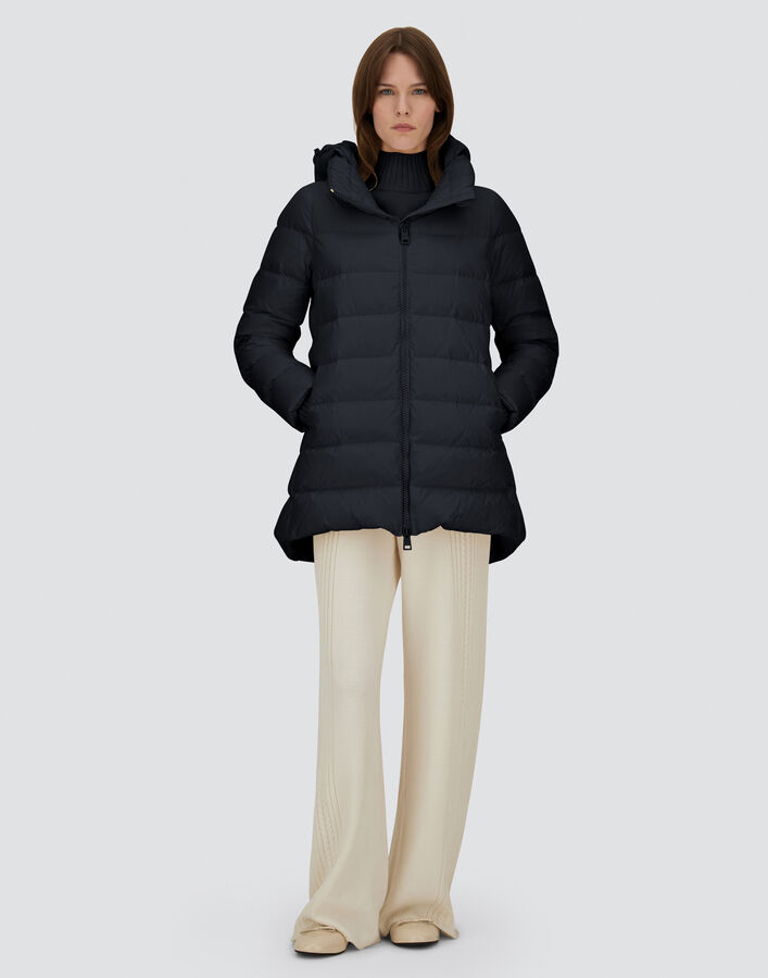 Page 2 | Women's Downjackets and Capes | Herno